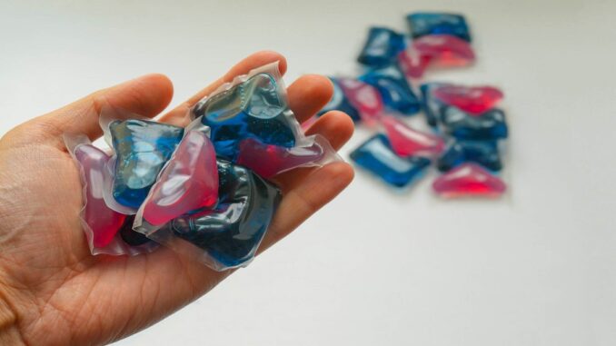 Kapsle do pračky zlikvidují zápach ze dřezu. Instalatéří šílí závistí