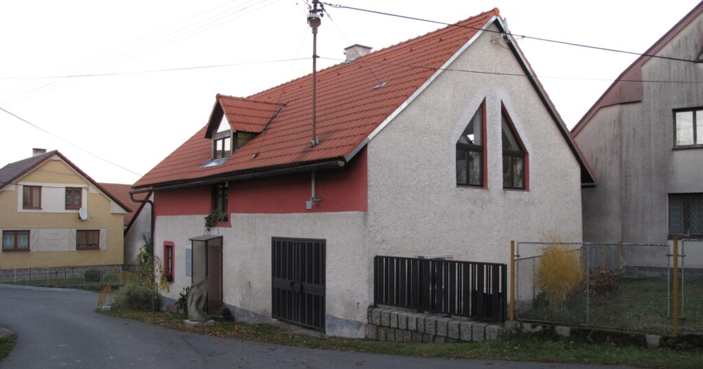 Koupila bunkr z 2. světové války, který proměnila v luxusní domov